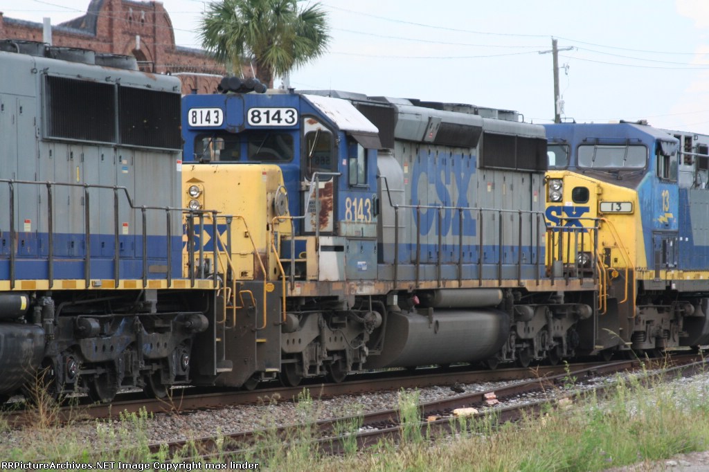 CSX 8143